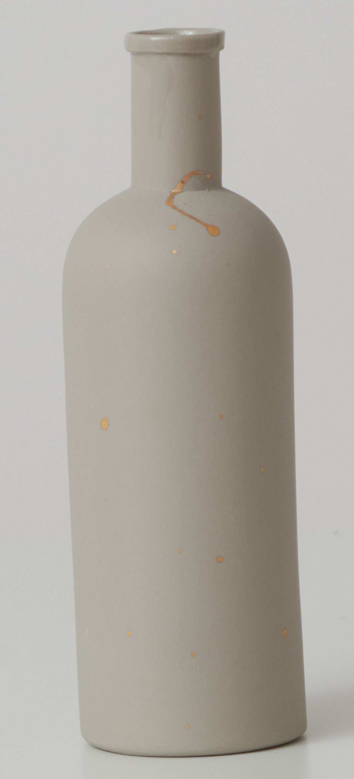 Small Porcelain Vase with Gold Splatter – Atlantic Nantucket